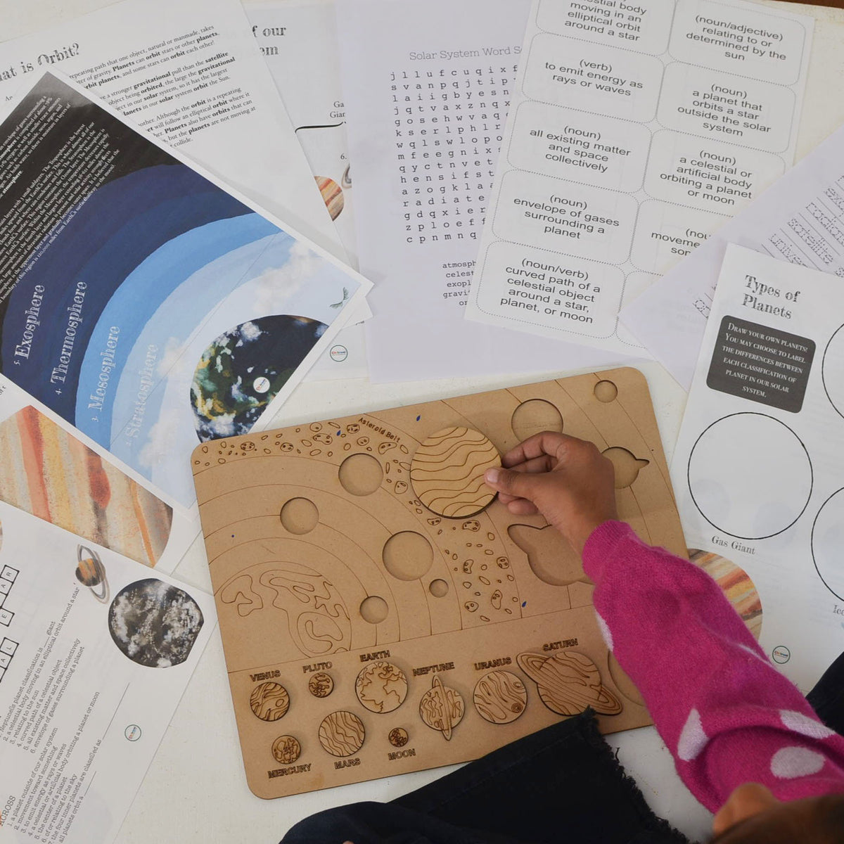 Solar System Puzzle & Learning Kit – Chitrani